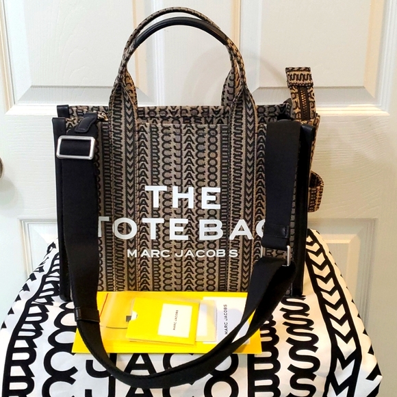 Marc Jacobs | Bags | Marc Jacobs The Monogram Jacquard Medium Tote ...